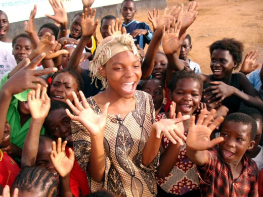 2007 - Thandiwe Chama (17), Zambia - KidsRights Foundation