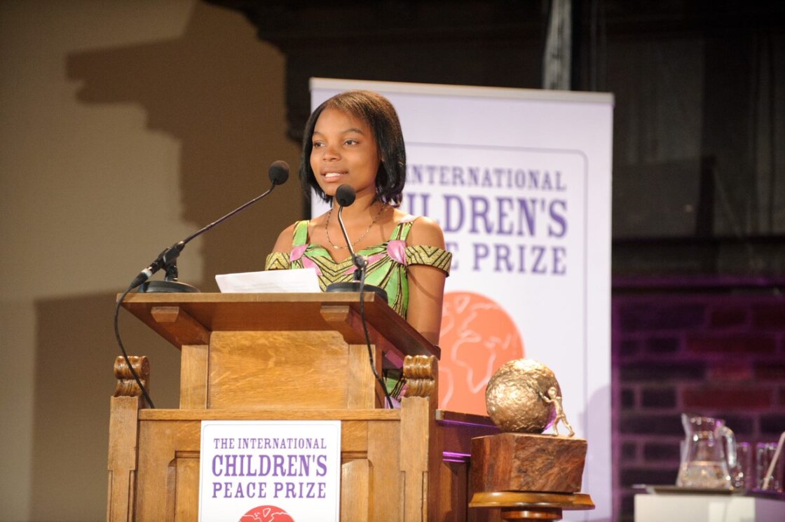 2007 - Thandiwe Chama (17), Zambia - KidsRights Foundation